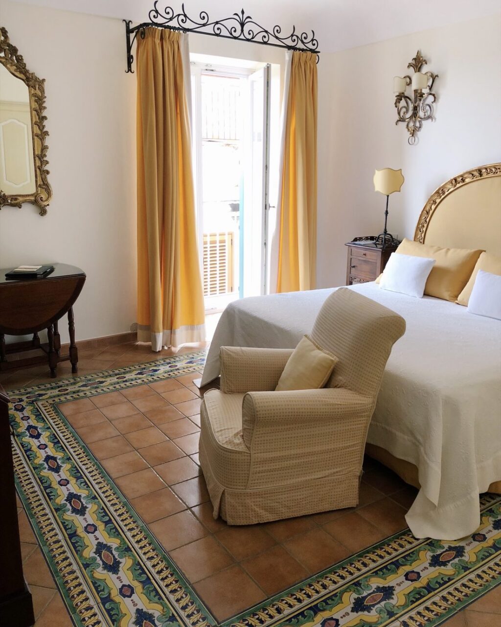 Amalfi Coast Hotel with a View - Buca di Bacco Positano
