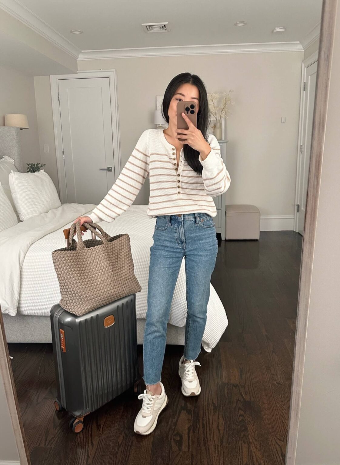 Ann Taylor Petites Spring Workwear: wide leg cream Jeans