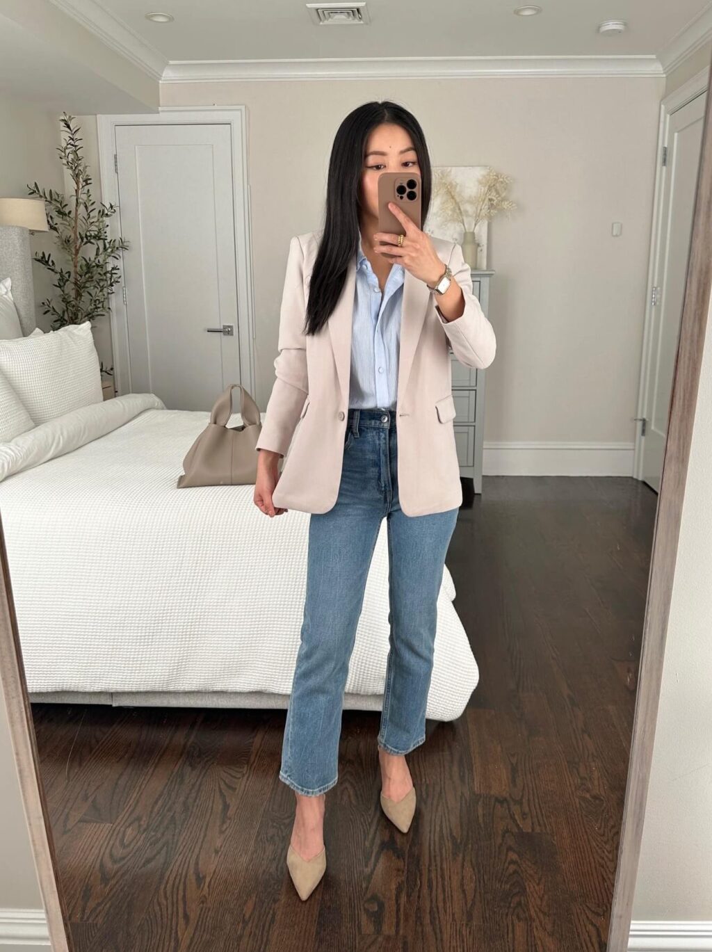 Elegant Neutral Color Combos // Petite Work Outfit Ideas