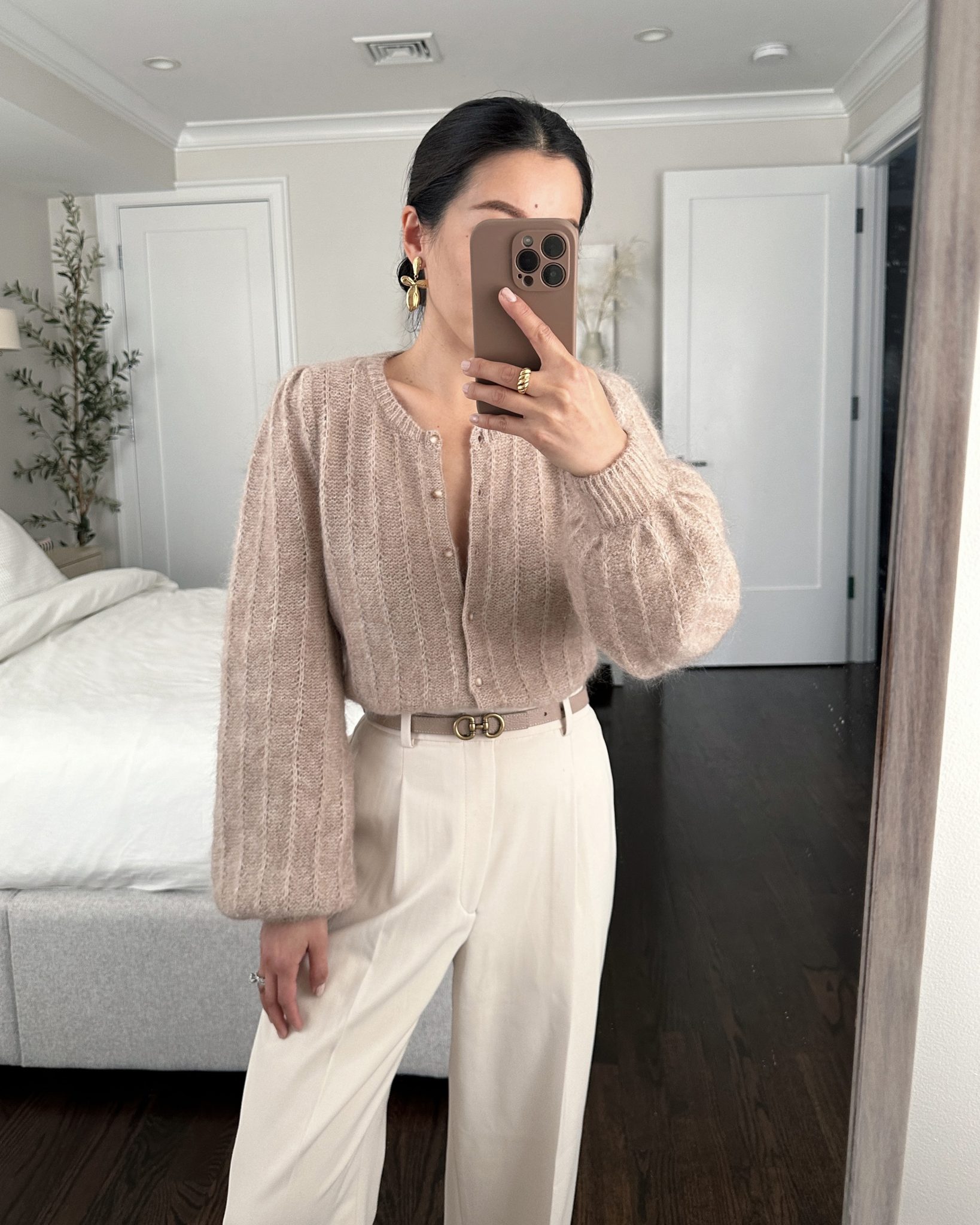 Sezane petite reviews: Nele top, Amance cardigan, Justine bag